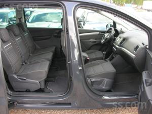Grey Volkswagen Sharan 2015 in Riga, with an engine capacity of 2.00 L and mileage of 235 thousand km for 9650 €, photo 8 on AUTOMOTO.COM.LV