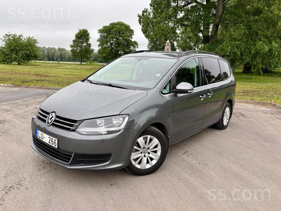Grey Volkswagen Sharan 2015 in Riga, with an engine capacity of 2.00 L and mileage of 219 thousand km for 12990 €, photo 1 on AUTOMOTO.COM.LV