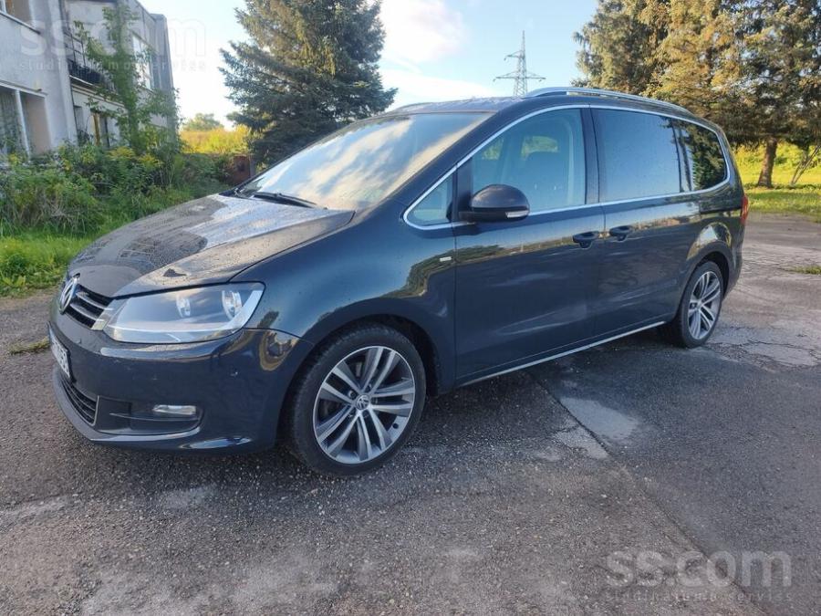 Pelēks Volkswagen Sharan 2015 Rīga, ar dzinēja tilpumu 2.00 L un nobraukumu 322 tūkst. km par 7250 €, foto 3 vietnē AUTOMOTO.COM.LV