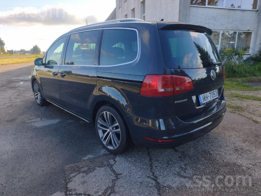 Pelēks Volkswagen Sharan 2015 Rīga, ar dzinēja tilpumu 2.00 L un nobraukumu 322 tūkst. km par 7250 €, foto 5 vietnē AUTOMOTO.COM.LV