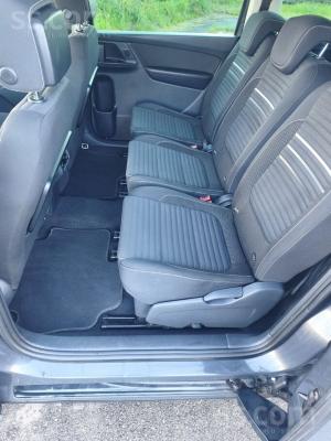 Pelēks Volkswagen Sharan 2015 Rīga, ar dzinēja tilpumu 2.00 L un nobraukumu 322 tūkst. km par 7250 €, foto 11 vietnē AUTOMOTO.COM.LV