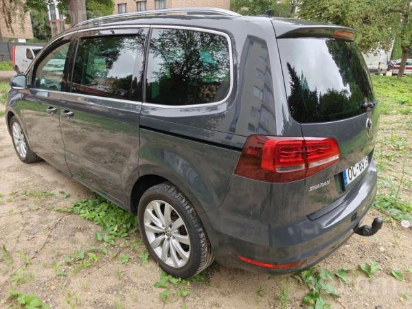 Grey Volkswagen Sharan 2015 in Riga, with an engine capacity of 2.00 L and mileage of 316 thousand km for 7300 €, photo 7 on AUTOMOTO.COM.LV