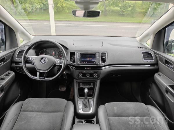 Grey Volkswagen Sharan 2015 in Riga, with an engine capacity of 2.00 L and mileage of 316 thousand km for 7300 €, photo 8 on AUTOMOTO.COM.LV