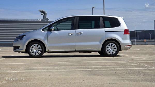 Pelēks Volkswagen Sharan 2015 Viļņa, ar dzinēja tilpumu 1.97 L un nobraukumu 256 tūkst. km par 7800 €, foto 7 vietnē AUTOMOTO.COM.LV