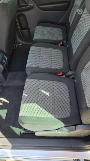 Pelēks Volkswagen Sharan 2015 Viļņa, ar dzinēja tilpumu 1.97 L un nobraukumu 256 tūkst. km par 7800 €, foto 17 vietnē AUTOMOTO.COM.LV