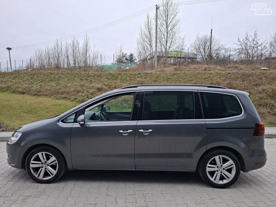 Pelēks Volkswagen Sharan 2016 Viļņa, ar dzinēja tilpumu 2.00 L un nobraukumu 261 tūkst. km par 9350 €, foto 5 vietnē AUTOMOTO.COM.LV
