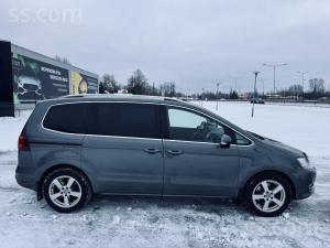 Grey Volkswagen Sharan 2016 in Riga, with an engine capacity of 2.00 L and mileage of 190 thousand km for 14250 €, photo 2 on AUTOMOTO.COM.LV