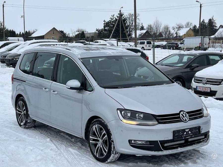 Pelēks Volkswagen Sharan 2016 Kėdainiai, ar dzinēja tilpumu 1.97 L un nobraukumu 242 tūkst. km par 10700 €, foto 2 vietnē AUTOMOTO.COM.LV