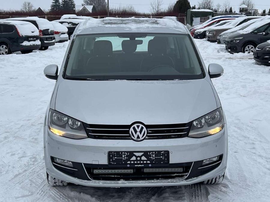 Pelēks Volkswagen Sharan 2016 Kėdainiai, ar dzinēja tilpumu 1.97 L un nobraukumu 242 tūkst. km par 10700 €, foto 6 vietnē AUTOMOTO.COM.LV