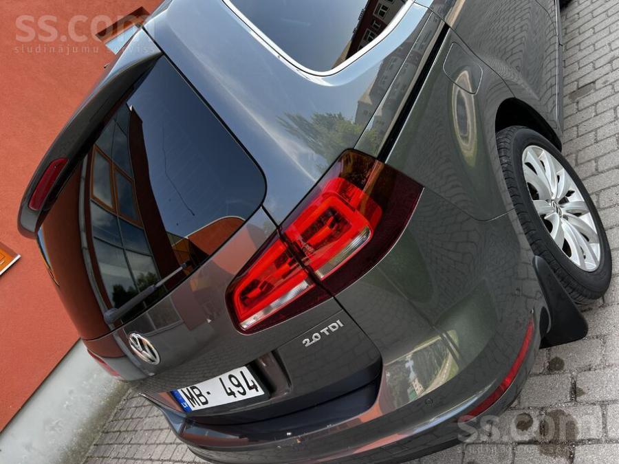 Pelēks Volkswagen Sharan 2016 Liepāja, ar dzinēja tilpumu 2.00 L un nobraukumu 197 tūkst. km par 17990 €, foto 5 vietnē AUTOMOTO.COM.LV