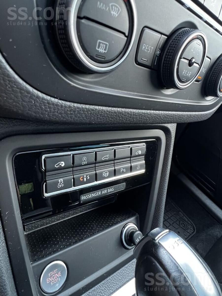 Pelēks Volkswagen Sharan 2016 Liepāja, ar dzinēja tilpumu 2.00 L un nobraukumu 197 tūkst. km par 17990 €, foto 10 vietnē AUTOMOTO.COM.LV