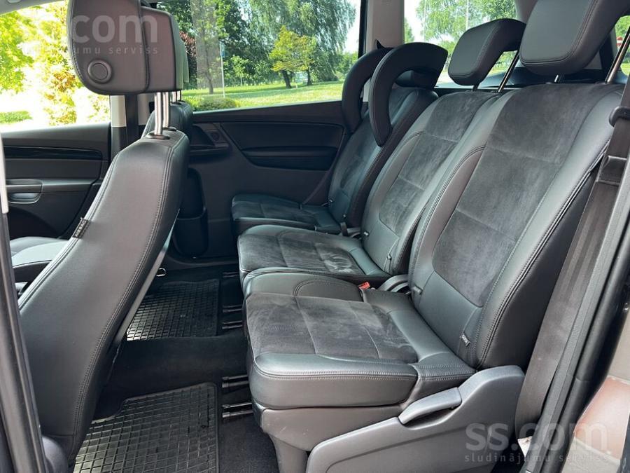 Pelēks Volkswagen Sharan 2016 Liepāja, ar dzinēja tilpumu 2.00 L un nobraukumu 197 tūkst. km par 17990 €, foto 15 vietnē AUTOMOTO.COM.LV