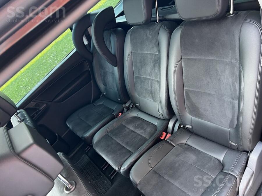 Pelēks Volkswagen Sharan 2016 Liepāja, ar dzinēja tilpumu 2.00 L un nobraukumu 197 tūkst. km par 17990 €, foto 16 vietnē AUTOMOTO.COM.LV