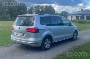Pelēks Volkswagen Sharan 2016 Rīga, ar dzinēja tilpumu 2.00 L un nobraukumu 265 tūkst. km par 7850 €, foto 5 vietnē AUTOMOTO.COM.LV
