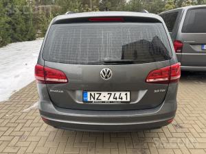 Grey Volkswagen Sharan 2017 in Daugavpils, with an engine capacity of 2.00 L and mileage of 288 thousand km for 12350 €, photo 4 on AUTOMOTO.COM.LV