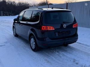 Grey Volkswagen Sharan 2017 in Vilkaviskis, with an engine capacity of 1.97 L and mileage of 219 thousand km for 14300 €, photo 4 on AUTOMOTO.COM.LV