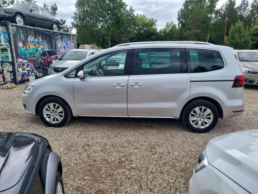Pelēks Volkswagen Sharan 2017 Ukmergė, ar dzinēja tilpumu 2.00 L un nobraukumu 294 tūkst. km par 10750 €, foto 6 vietnē AUTOMOTO.COM.LV