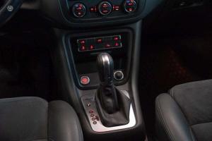 Grey Volkswagen Sharan 2017 in Vilnius, with an engine capacity of 2.00 L and mileage of 260 thousand km for 13900 €, photo 16 on AUTOMOTO.COM.LV