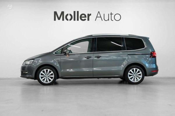 Pelēks Volkswagen Sharan 2017 Viļņa, ar dzinēja tilpumu 2.00 L un nobraukumu 260 tūkst. km par 13900 €, foto 3 vietnē AUTOMOTO.COM.LV