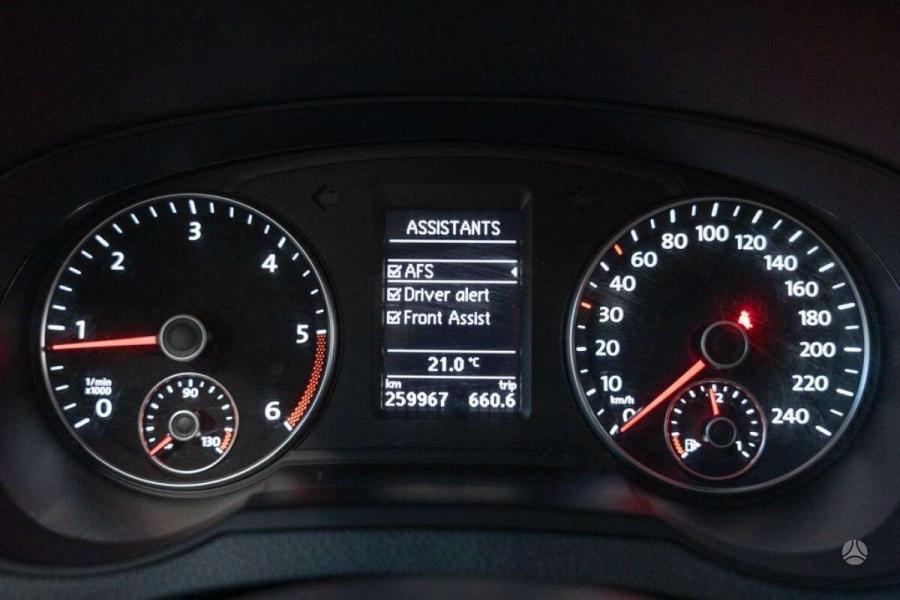 Pelēks Volkswagen Sharan 2017 Viļņa, ar dzinēja tilpumu 2.00 L un nobraukumu 260 tūkst. km par 13700 €, foto 11 vietnē AUTOMOTO.COM.LV