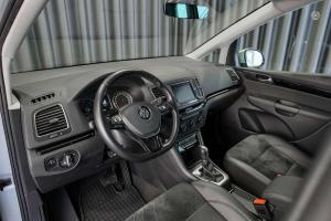 Grey Volkswagen Sharan 2019 in Marijampole, with an engine capacity of 1.97 L and mileage of 300 thousand km for 13650 €, photo 21 on AUTOMOTO.COM.LV