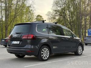 Pelēks Volkswagen Sharan 2019 Rīga, ar dzinēja tilpumu 2.00 L un nobraukumu 208 tūkst. km par 17700 €, foto 5 vietnē AUTOMOTO.COM.LV