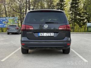 Pelēks Volkswagen Sharan 2019 Rīga, ar dzinēja tilpumu 2.00 L un nobraukumu 208 tūkst. km par 17700 €, foto 6 vietnē AUTOMOTO.COM.LV