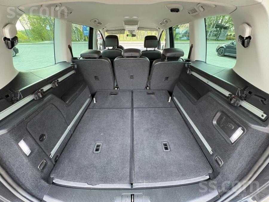 Pelēks Volkswagen Sharan 2019 Rīga, ar dzinēja tilpumu 2.00 L un nobraukumu 208 tūkst. km par 17700 €, foto 20 vietnē AUTOMOTO.COM.LV