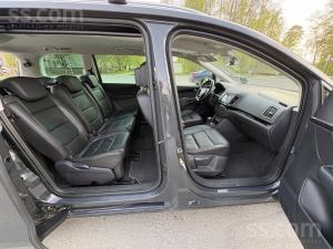 Pelēks Volkswagen Sharan 2019 Rīga, ar dzinēja tilpumu 2.00 L un nobraukumu 208 tūkst. km par 17700 €, foto 26 vietnē AUTOMOTO.COM.LV