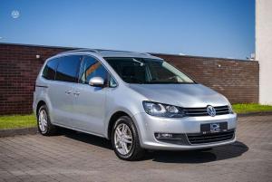 Pelēks Volkswagen Sharan 2019 Marijampole, ar dzinēja tilpumu 1.97 L un nobraukumu 300 tūkst. km par 11950 €, foto  vietnē AUTOMOTO.COM.LV