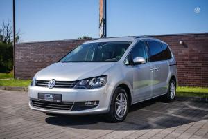 Pelēks Volkswagen Sharan 2019 Marijampole, ar dzinēja tilpumu 1.97 L un nobraukumu 300 tūkst. km par 11950 €, foto 4 vietnē AUTOMOTO.COM.LV
