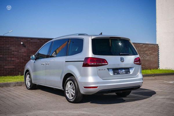 Pelēks Volkswagen Sharan 2019 Marijampole, ar dzinēja tilpumu 1.97 L un nobraukumu 300 tūkst. km par 11950 €, foto 7 vietnē AUTOMOTO.COM.LV