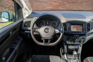 Pelēks Volkswagen Sharan 2019 Marijampole, ar dzinēja tilpumu 1.97 L un nobraukumu 300 tūkst. km par 11950 €, foto 14 vietnē AUTOMOTO.COM.LV