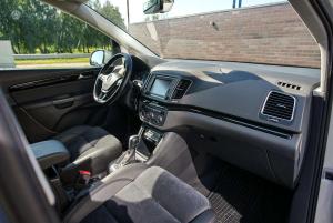 Pelēks Volkswagen Sharan 2019 Marijampole, ar dzinēja tilpumu 1.97 L un nobraukumu 300 tūkst. km par 11950 €, foto 37 vietnē AUTOMOTO.COM.LV
