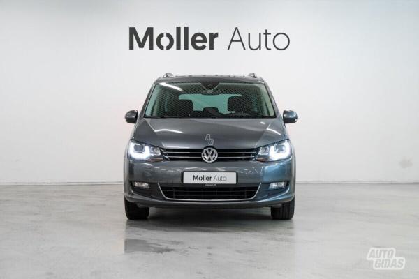 Grey Volkswagen Sharan 2021 in Vilnius, with an engine capacity of 1.40 L and mileage of 142 thousand km for 21500 €, photo 5 on AUTOMOTO.COM.LV