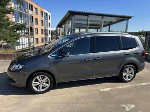Pelēks Volkswagen Sharan 2022 Viļņa, ar dzinēja tilpumu 1.40 L un nobraukumu 85 tūkst. km par 37500 €, foto 3 vietnē AUTOMOTO.COM.LV