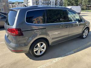 Pelēks Volkswagen Sharan 2022 Viļņa, ar dzinēja tilpumu 1.40 L un nobraukumu 85 tūkst. km par 37500 €, foto 6 vietnē AUTOMOTO.COM.LV