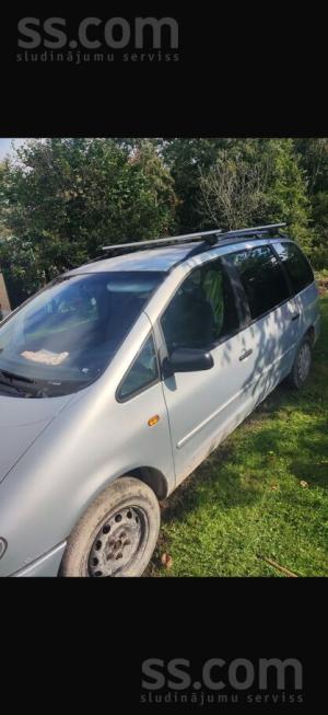 Pelēks Volkswagen Sharan 1999 Daugavpils, ar dzinēja tilpumu 1.90 L un nobraukumu 273 tūkst. km par 840 €, foto 6 vietnē AUTOMOTO.COM.LV