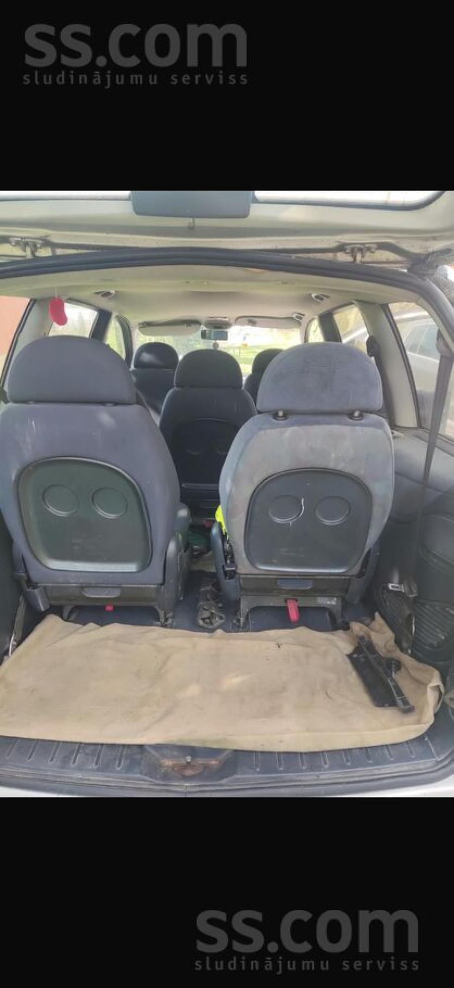 Pelēks Volkswagen Sharan 1999 Daugavpils, ar dzinēja tilpumu 1.90 L un nobraukumu 273 tūkst. km par 840 €, foto 7 vietnē AUTOMOTO.COM.LV