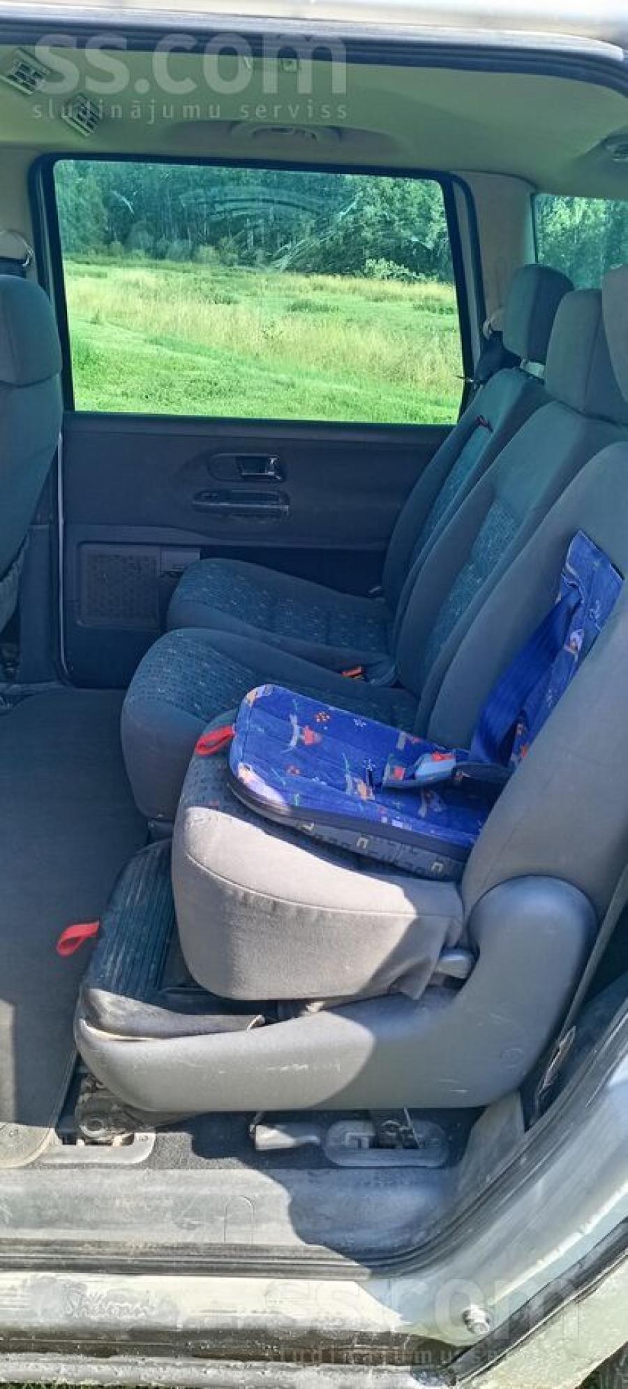 Pelēks Volkswagen Sharan 2002 Rēzekne, ar dzinēja tilpumu 1.90 L un nobraukumu 324 tūkst. km par 850 €, foto 6 vietnē AUTOMOTO.COM.LV