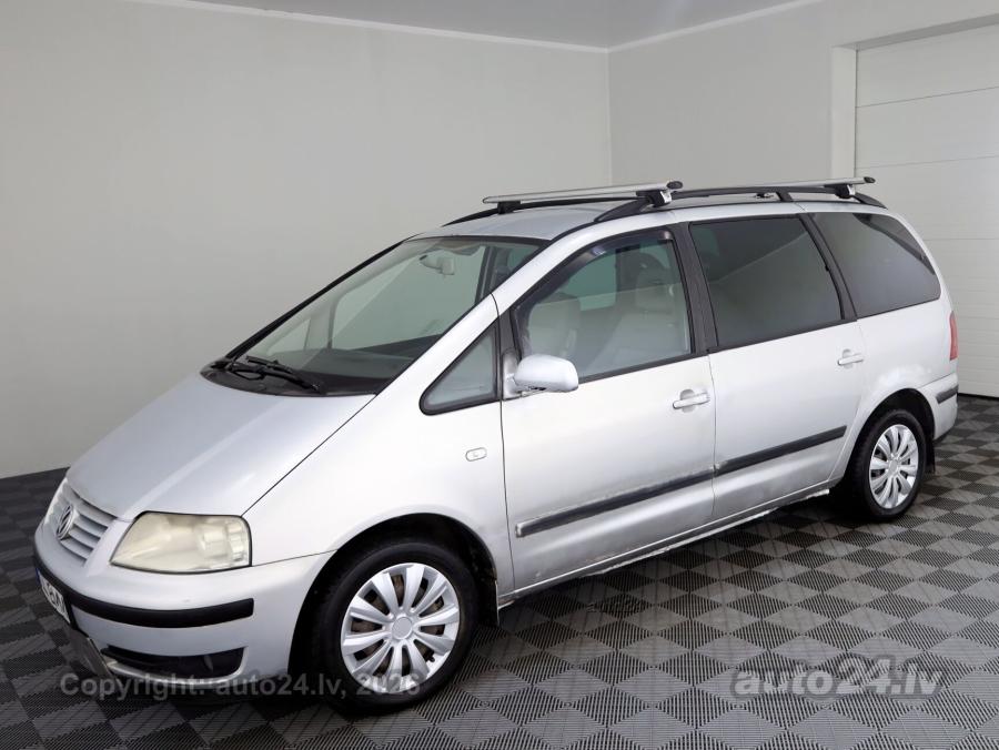 Pelēks Volkswagen Sharan 2003 Tallina, ar dzinēja tilpumu 1.90 L un nobraukumu 296 tūkst. km par 599 €, foto 3 vietnē AUTOMOTO.COM.LV