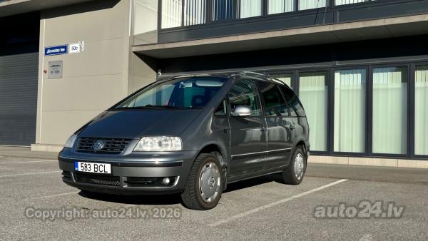 Grey Volkswagen Sharan 2004 in Tallinn, with an engine capacity of 1.90 L and mileage of 257 thousand km for 2450 €, photo 1 on AUTOMOTO.COM.LV