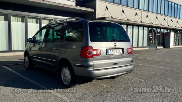 Grey Volkswagen Sharan 2004 in Tallinn, with an engine capacity of 1.90 L and mileage of 257 thousand km for 2450 €, photo 4 on AUTOMOTO.COM.LV