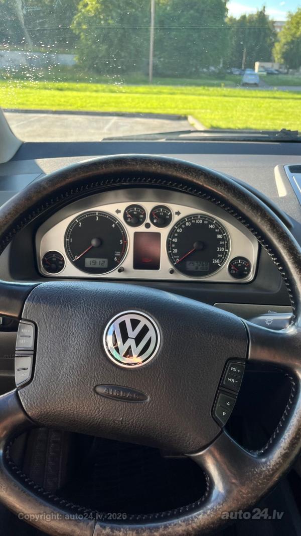 Grey Volkswagen Sharan 2004 in Tallinn, with an engine capacity of 1.90 L and mileage of 257 thousand km for 2450 €, photo 7 on AUTOMOTO.COM.LV