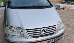 Pelēks Volkswagen Sharan 2005 Tallina, ar dzinēja tilpumu 1.90 L un nobraukumu 266 tūkst. km par 5600 €, foto 18 vietnē AUTOMOTO.COM.LV