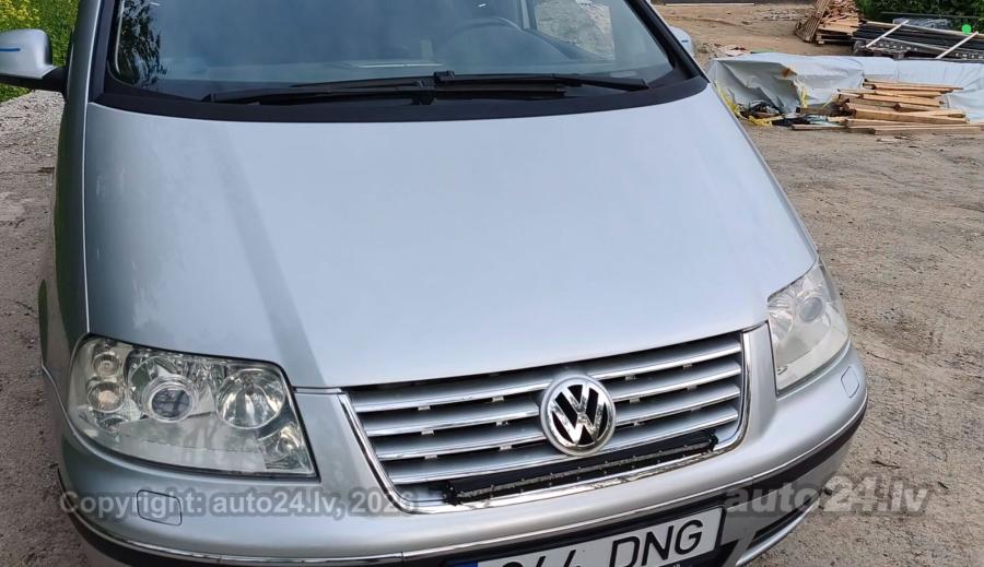 Pelēks Volkswagen Sharan 2005 Tallina, ar dzinēja tilpumu 1.90 L un nobraukumu 266 tūkst. km par 5600 €, foto 18 vietnē AUTOMOTO.COM.LV