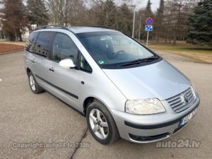 Grey Volkswagen Sharan 2006 in Tallinn, with an engine capacity of 2.00 L and mileage of 247 thousand km for 3500 €, photo  on AUTOMOTO.COM.LV