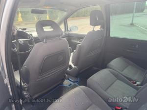 Grey Volkswagen Sharan 2006 in Tallinn, with an engine capacity of 2.00 L and mileage of 247 thousand km for 3500 €, photo 6 on AUTOMOTO.COM.LV