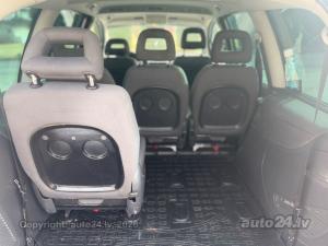 Grey Volkswagen Sharan 2006 in Tallinn, with an engine capacity of 2.00 L and mileage of 247 thousand km for 3500 €, photo 7 on AUTOMOTO.COM.LV