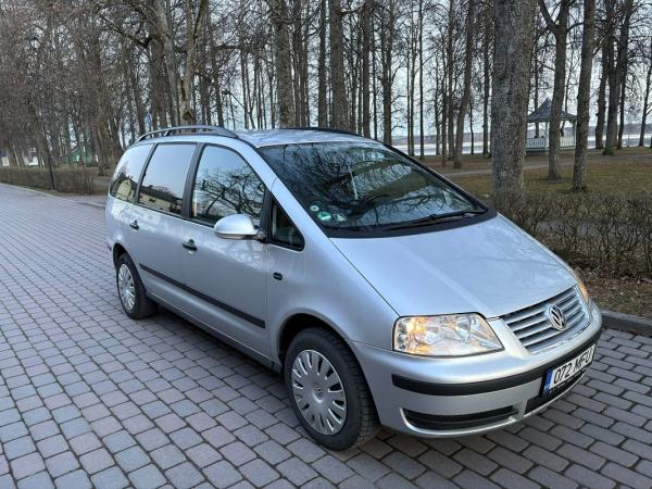 Pelēks Volkswagen Sharan 2006 Veru, ar dzinēja tilpumu 1.90 L un nobraukumu 324 tūkst. km par 3000 €, foto 9 vietnē AUTOMOTO.COM.LV